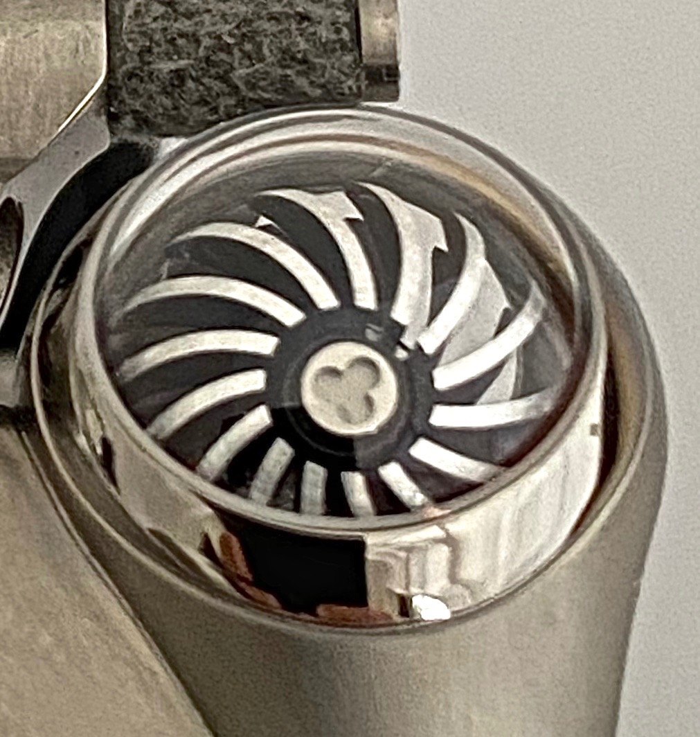 Watch Guru - MB&F - HM 6