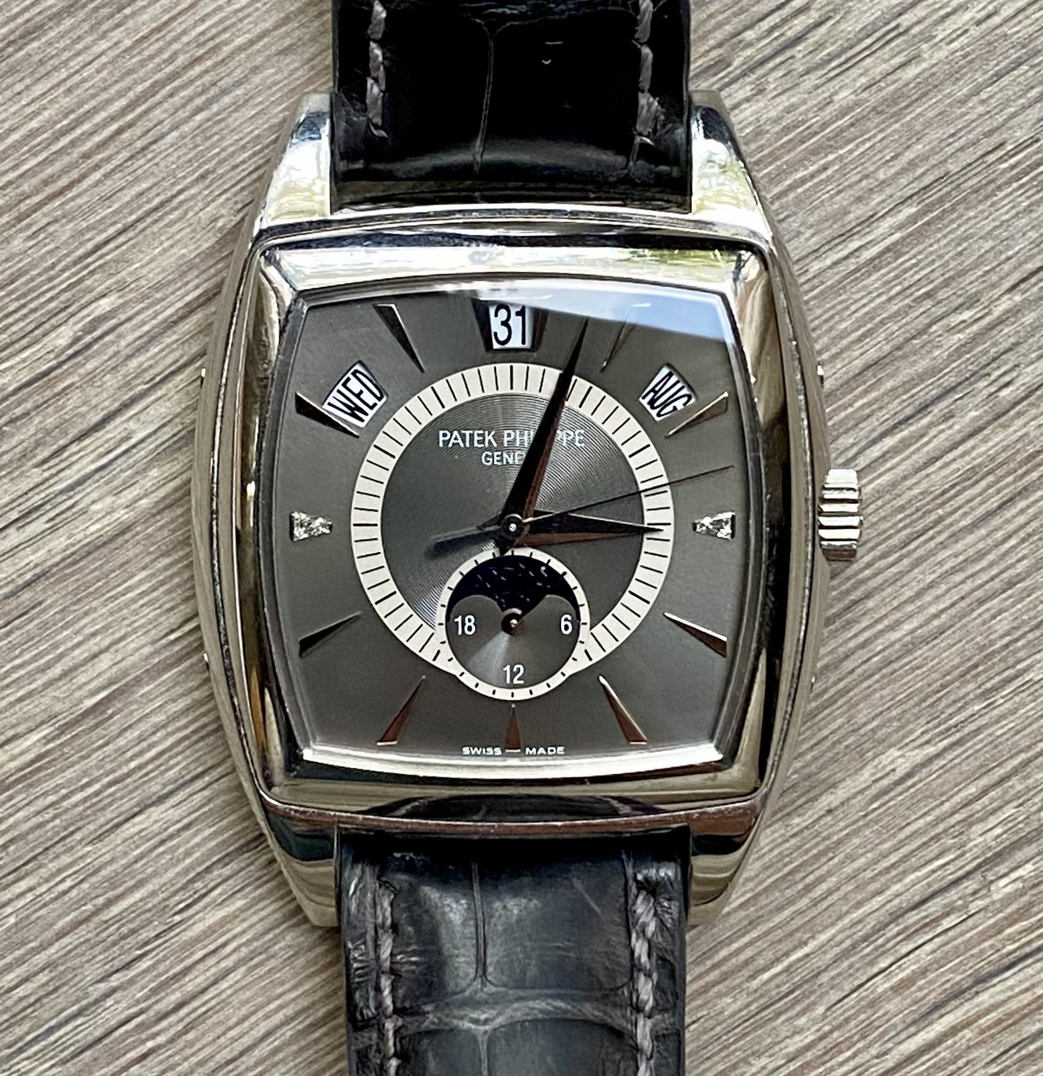 Watch Guru - Watch Fiend - Patek Philippe - Gondolo Annual Calendar Ref ...