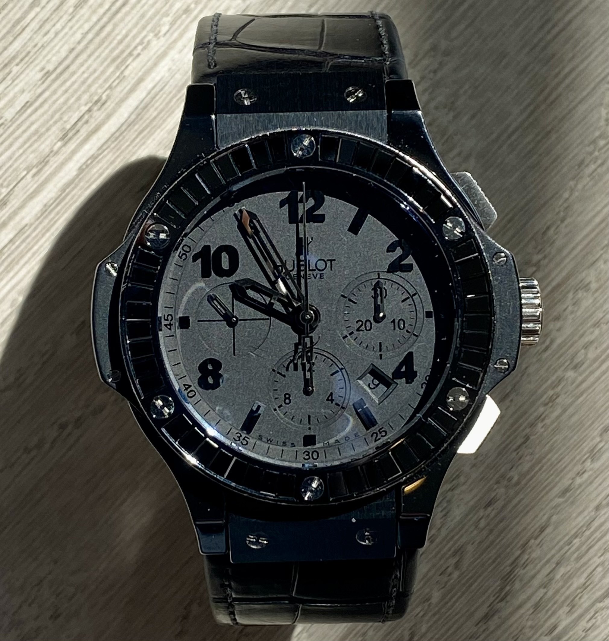 Watch Guru - Watch Fiend - Hublot - Big Bang All Black Chronograph