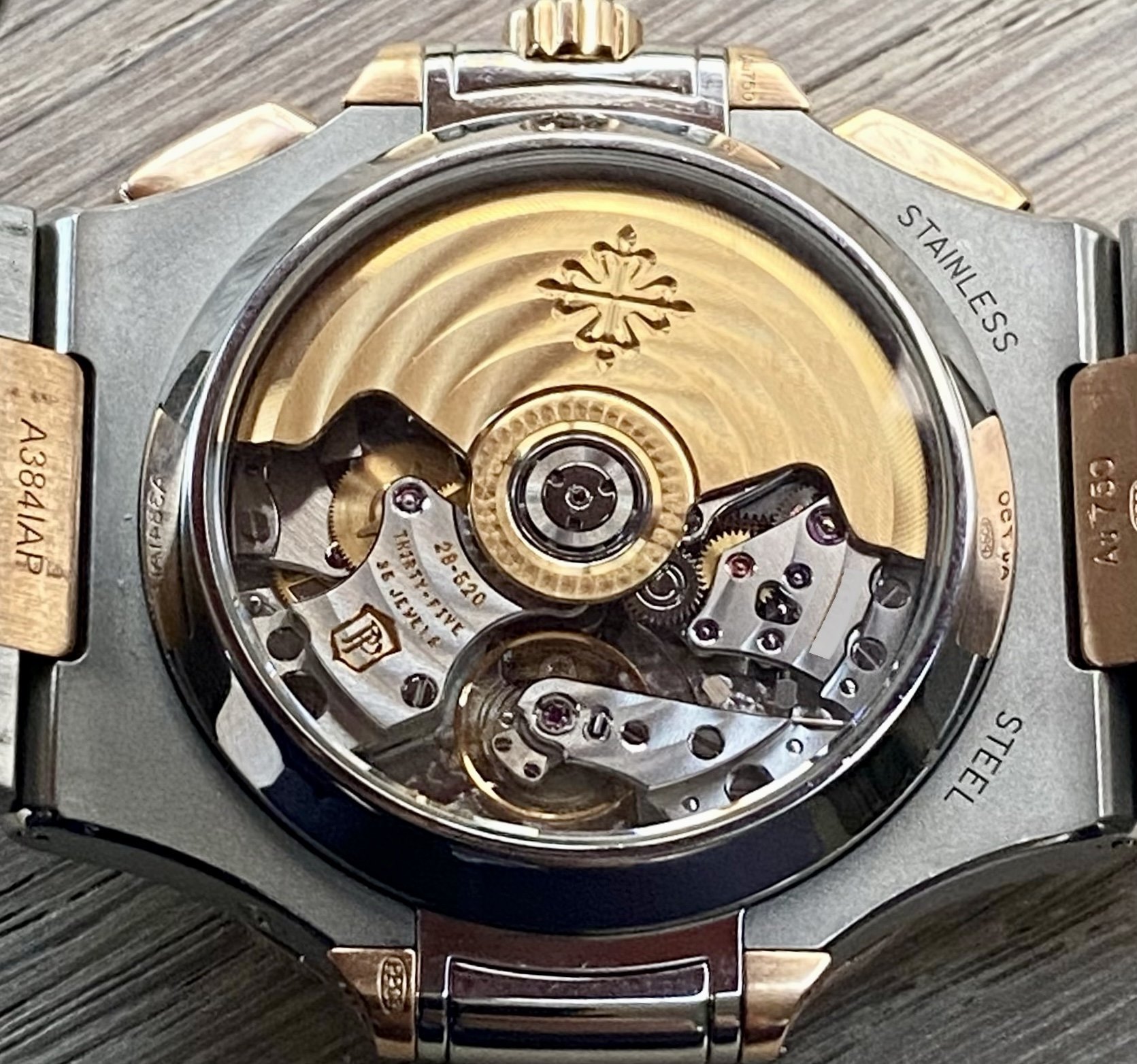 Watch Guru - Patek Philippe - Nautilus Ref: 5980/1AR