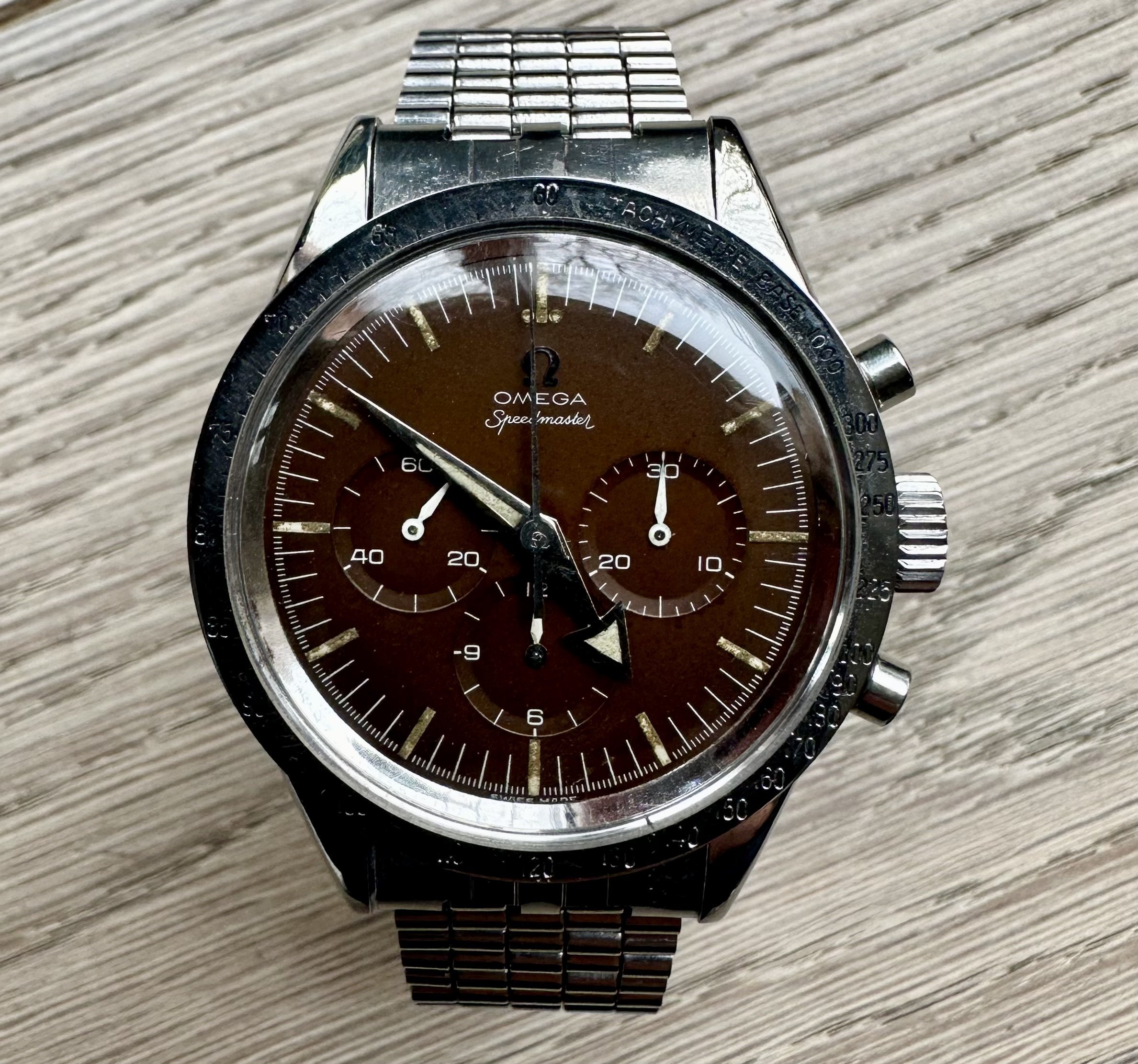 Watch Guru - Rolex - Speedmaster Ref: 2915